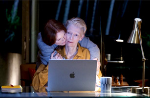 La habitación de al lado - Críticas | Sinopsis | Comentarios